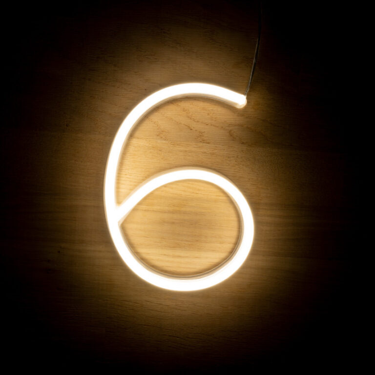 NUMEROS E SIMBOLOS NEON LED - AMAROLED